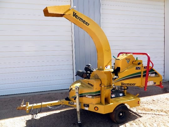 Vermeer BC700XL Chipper - Rock's Rent-All